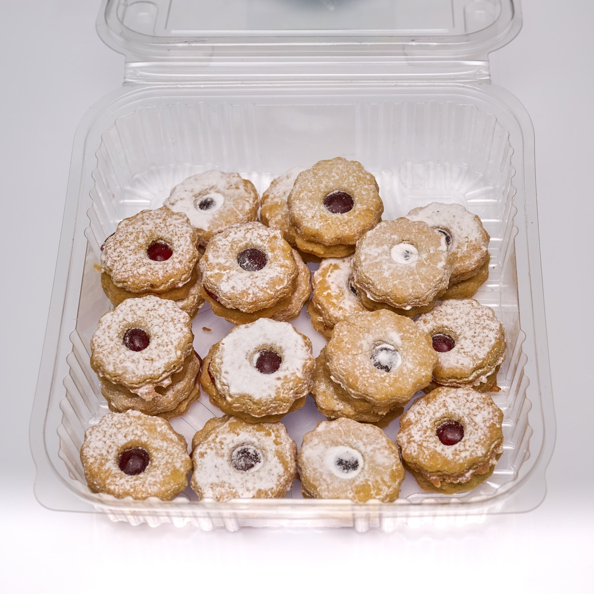 Cakes & Biscuits – Grodzisnki Kosher Bakery